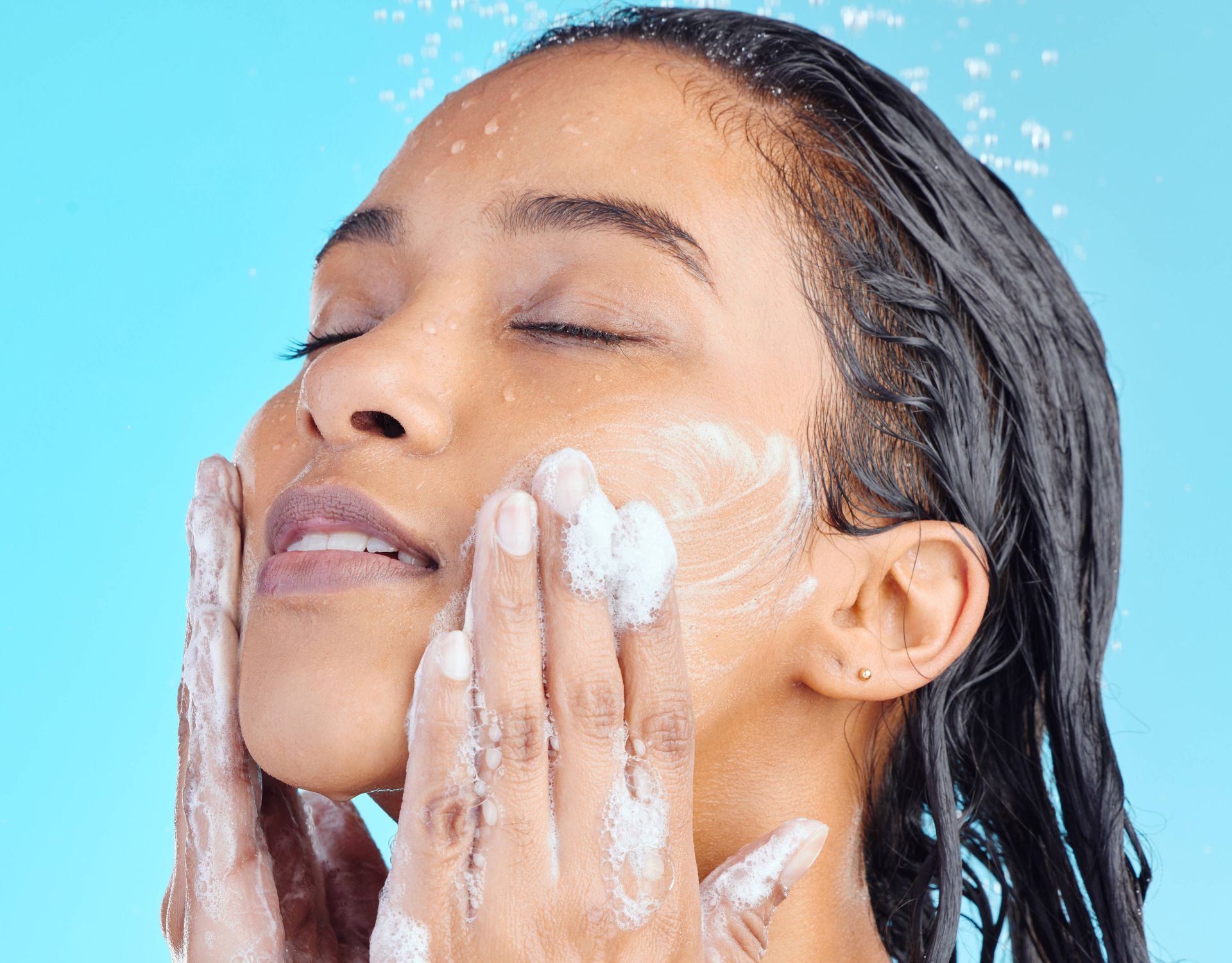 Wie oft sollte man sein Gesicht waschen? - wmn.de