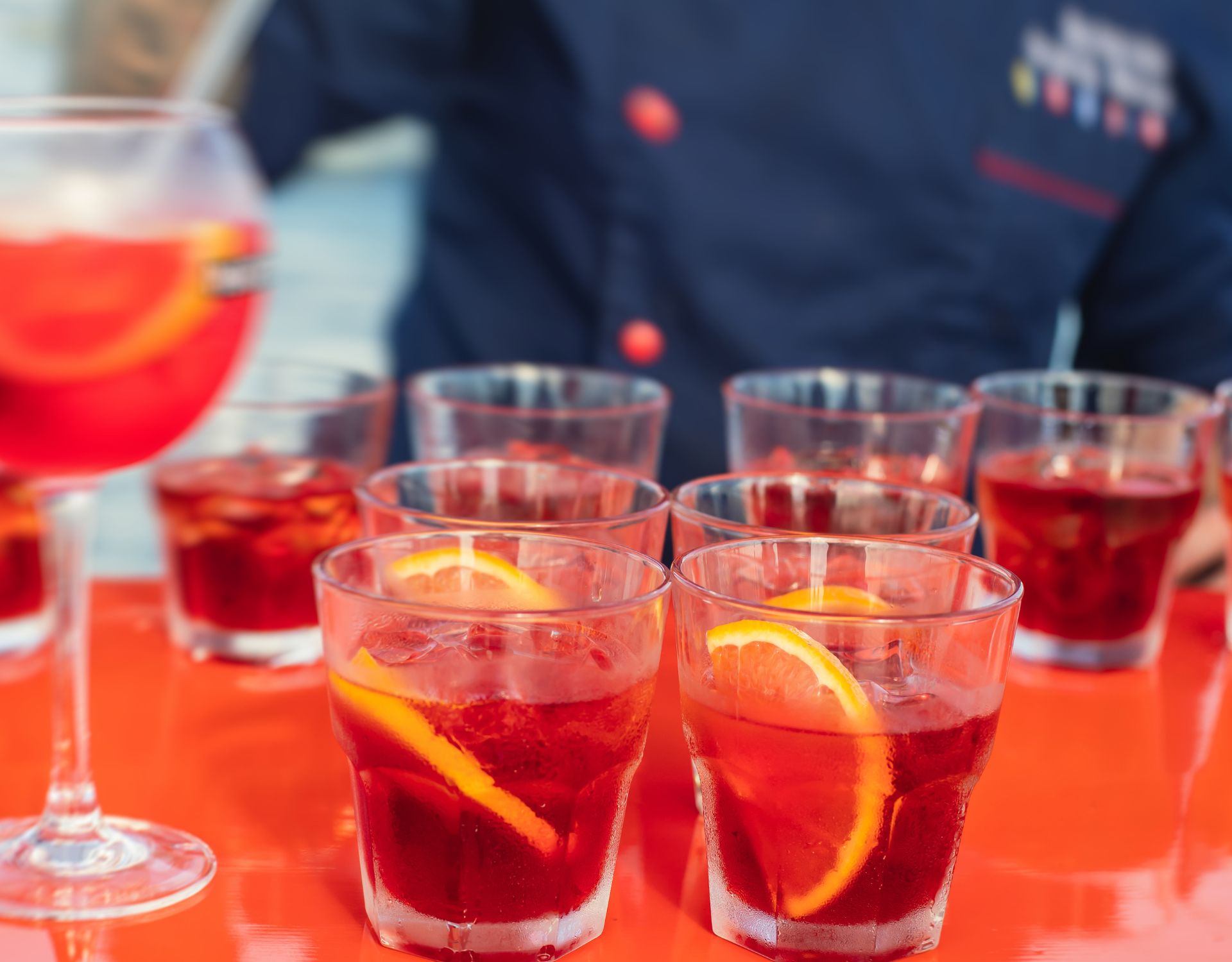 Wo ist der Unterschied zwischen Aperol und Aperol Spritz? Wo ist der Unterschied zwischen Aperol und Aperol Spritz?