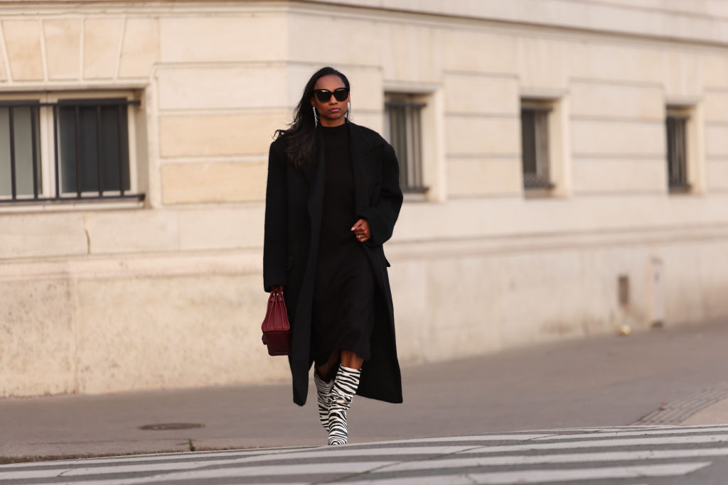 Strickkleider Midi: So kombinierst du die Trend-Kleider - wmn.de