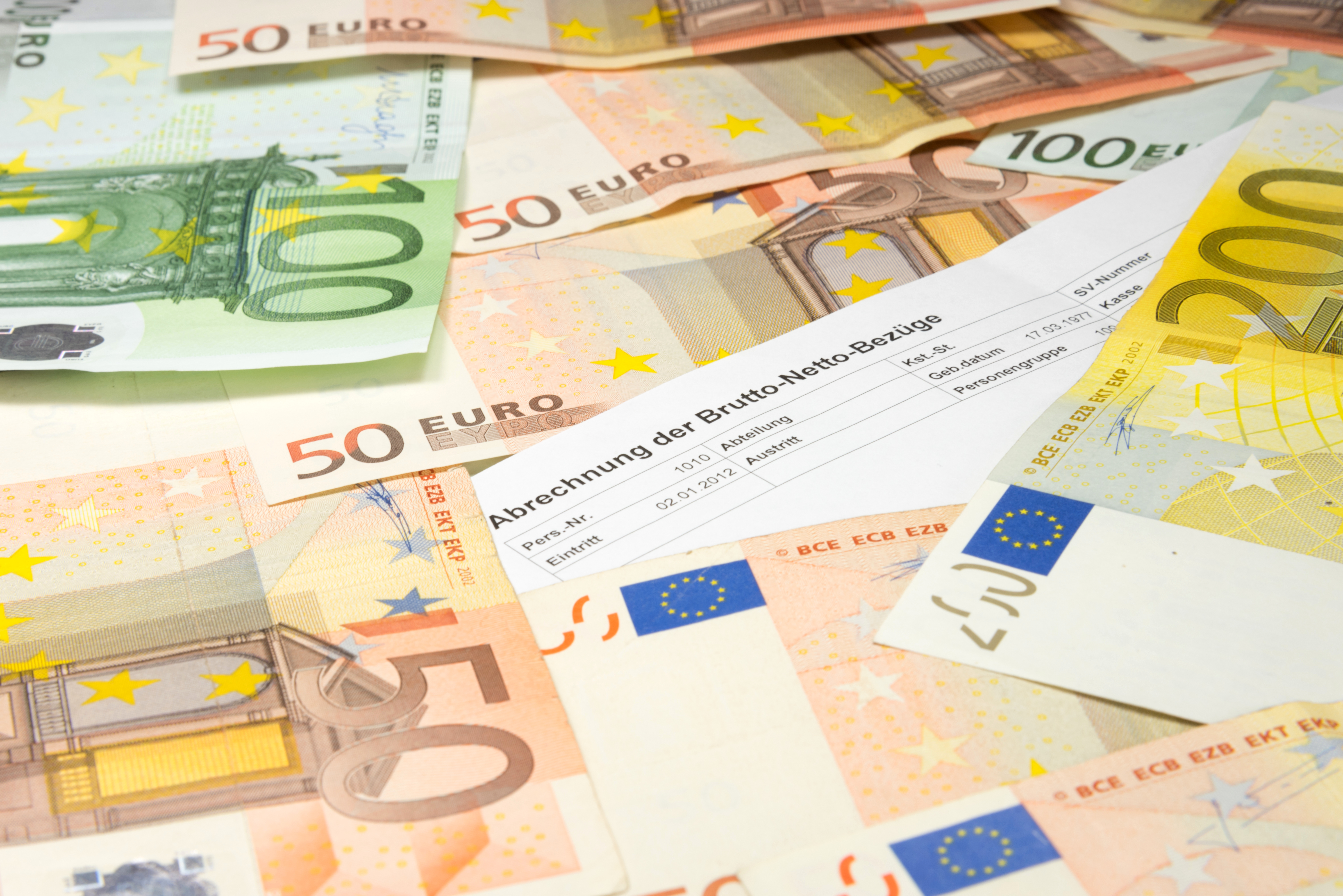 Ab diesem Gehalt gehörst du zu den Gutverdienern, laut Finanzamt - wmn.de